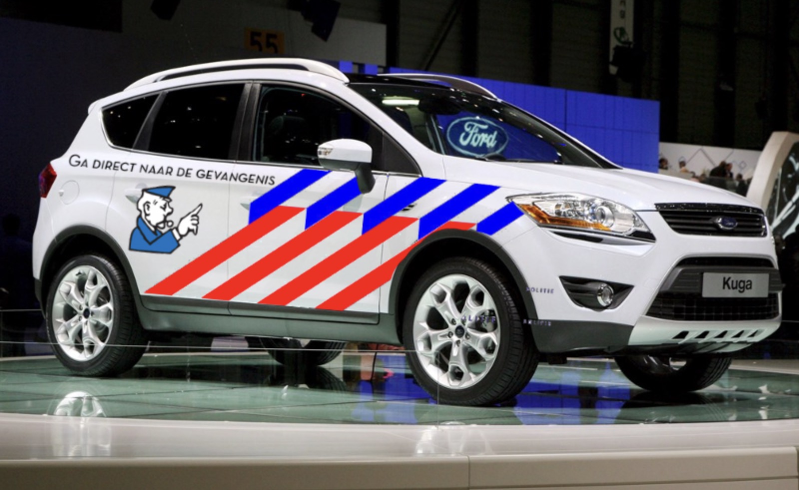 GeenStijl: Politie gaat karren in Ford Kuga