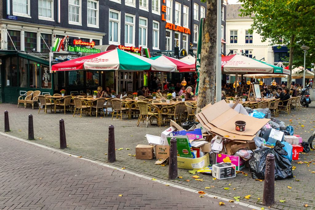 GeenStijl: RECORDWINST bij necrosis Reaguurder van het Jaar Bokaal 2025 ...