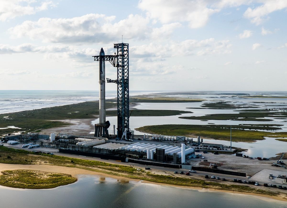 GeenStijl: LIVE - Spectaculaire Starship Flight Test 5