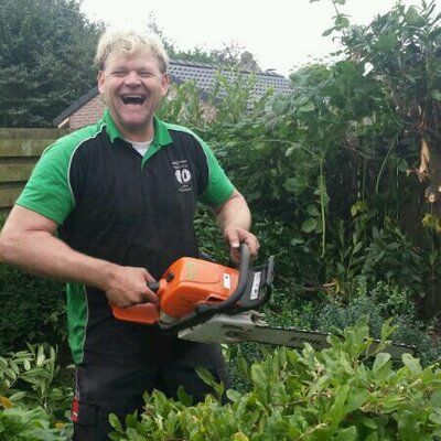 GeenStijl: Knettergekke anti-roverheidsactivist en boerenmeneer Johan ...