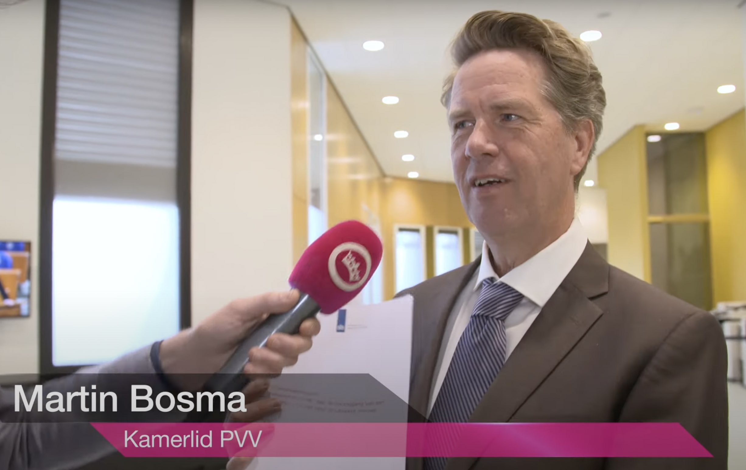 GeenStijl: GSTV - Bosma: "NPO één grote D66-constructie"