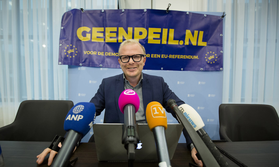 GeenStijl: Re:ferendum (5) - Op 6 april maken wij het verschil
